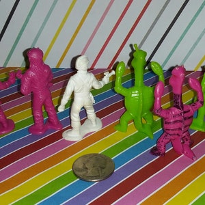 Vintage Lot of Tim Mee Plastic Space Figures damaged - Etsy