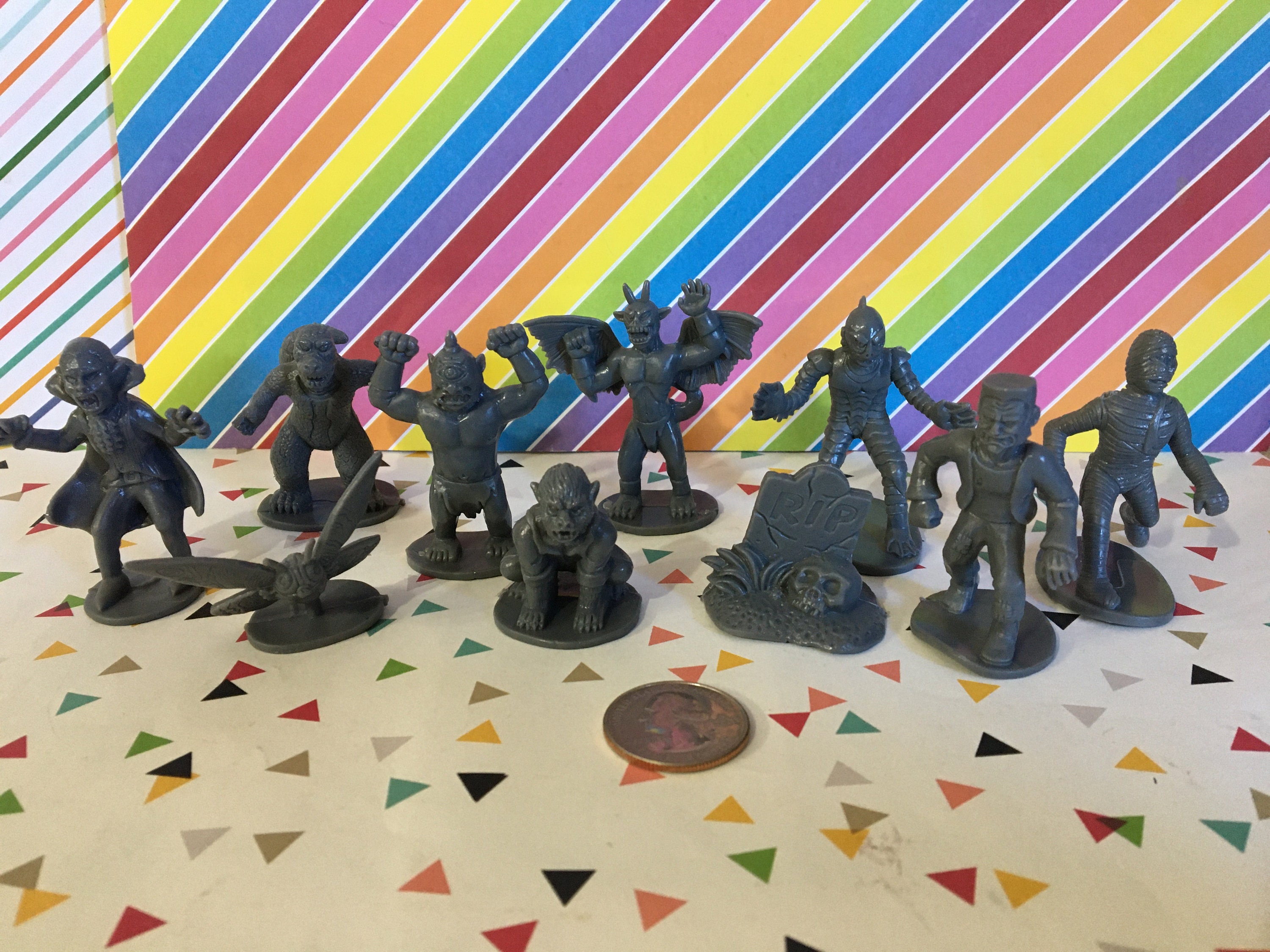 Set of 10 Universal Monsters Plastic Mini Figures godzilla - Etsy