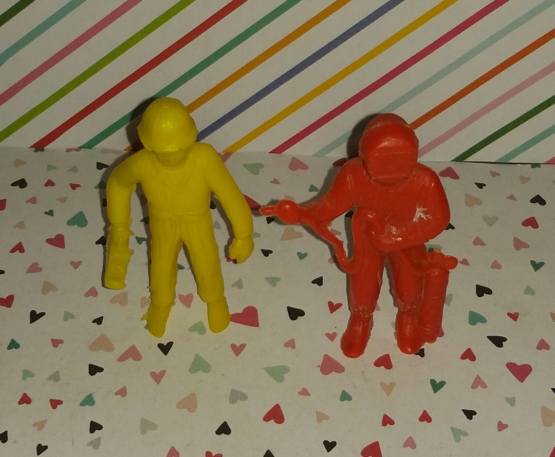 Vintage Lot of 2 1960s Palmer Plastics Space Play Set Figures - Etsy