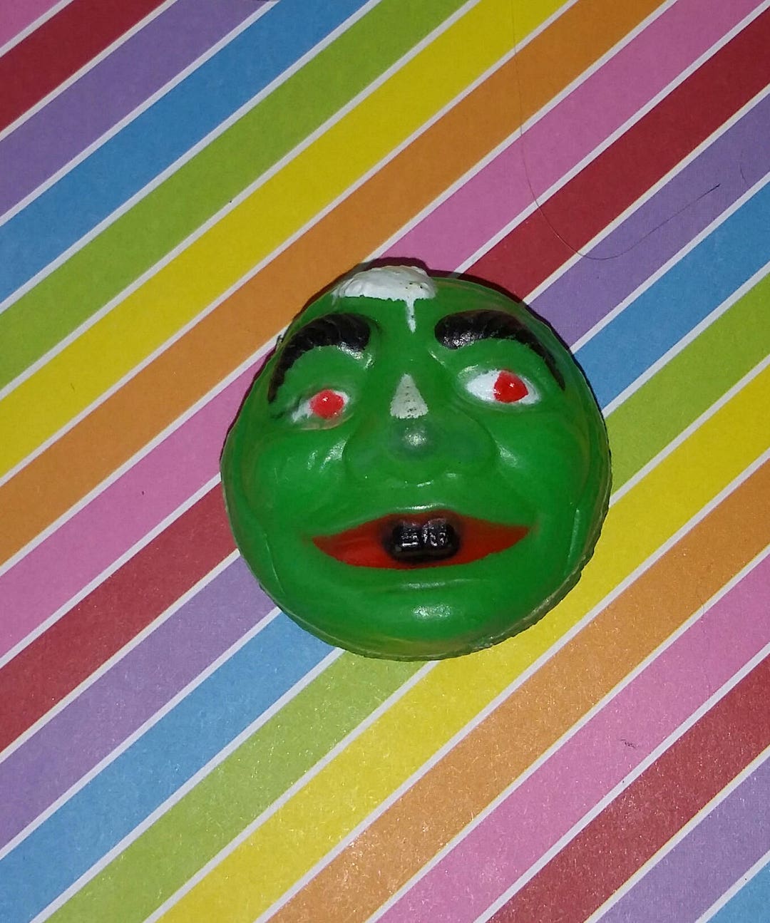 Vintage 1980s Vending Machine Bootleg Madballs Toy - Etsy