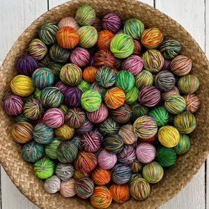 Handmade Mini Yarn Balls, Multicolor Cotton Yarn Pack, Variegated ...