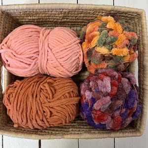 Chunky Yarn Lot, Soft Yarn Bundle, Assorted Yarn Box for Crafts ...