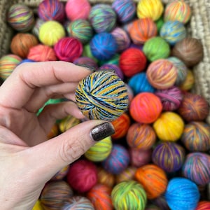 Handmade Mini Yarn Balls, Multicolor Cotton Yarn Pack, Variegated ...