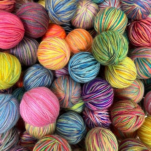 Handmade Mini Yarn Balls, Multicolor Cotton Yarn Pack, Variegated ...