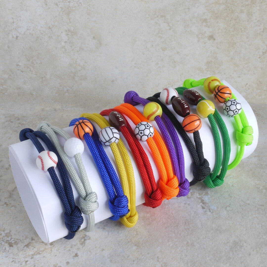 Custom Paracord Sports Bracelet: Team Colors, End of Season Gift - Etsy