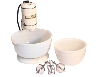 Vintage Stand Mixer - Etsy