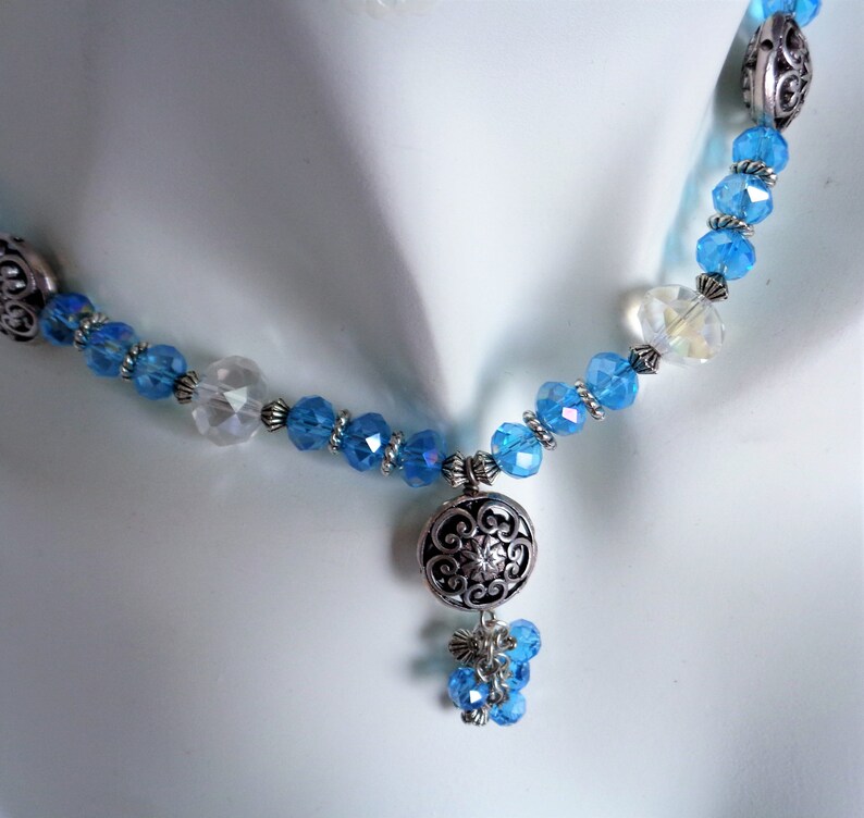Antique Floral Round Metal N' Blue Crystal Jewelry Set, Metal Necklace ...