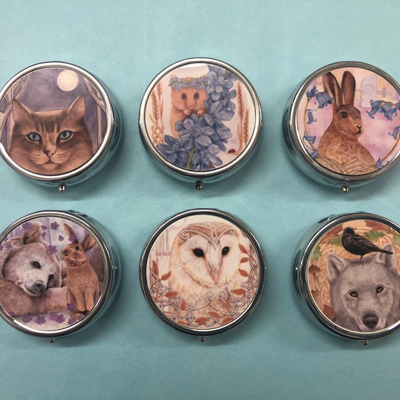 Vintage Pill Box Celtic - Etsy UK