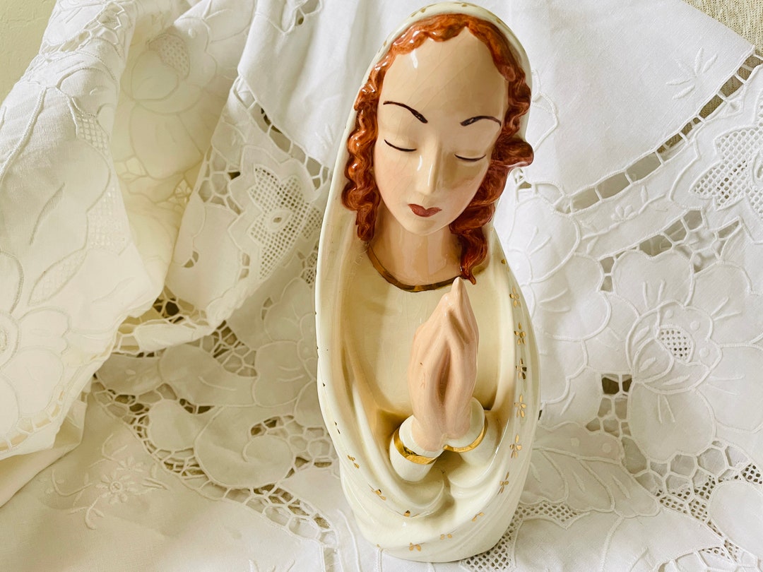 Midcentury Virgin Mary Figurine, Praying Madonna Religious Biblical ...