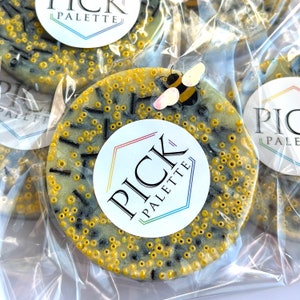 Picking Popping Fidget Pick Palette Toy Black and Yellow Texture to ...