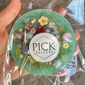 Picking Pad Fidget Pick Palette Toy Heart Love Pink Texture to Pick ...