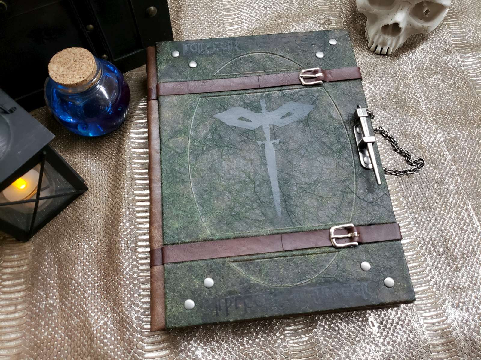 D&D Players Handbook - Custom Dungeons and Dragons Book Bindings - Etsy