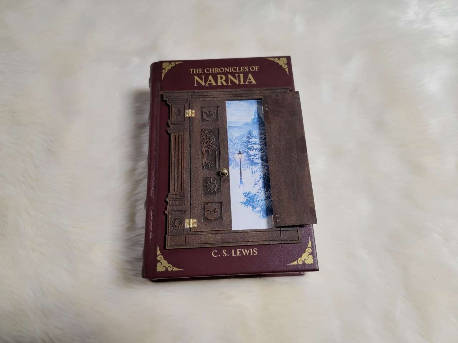The Chronicles of Narnia - Complete Volumes Leatherbound Book - Etsy