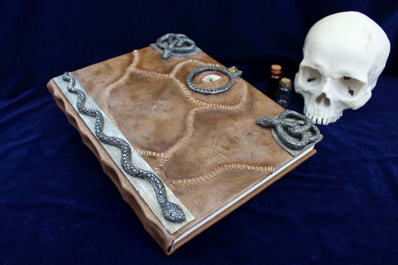 Hocus Pocus Spellbook Replica - Manual of Witchcraft and Alchemy iPad ...