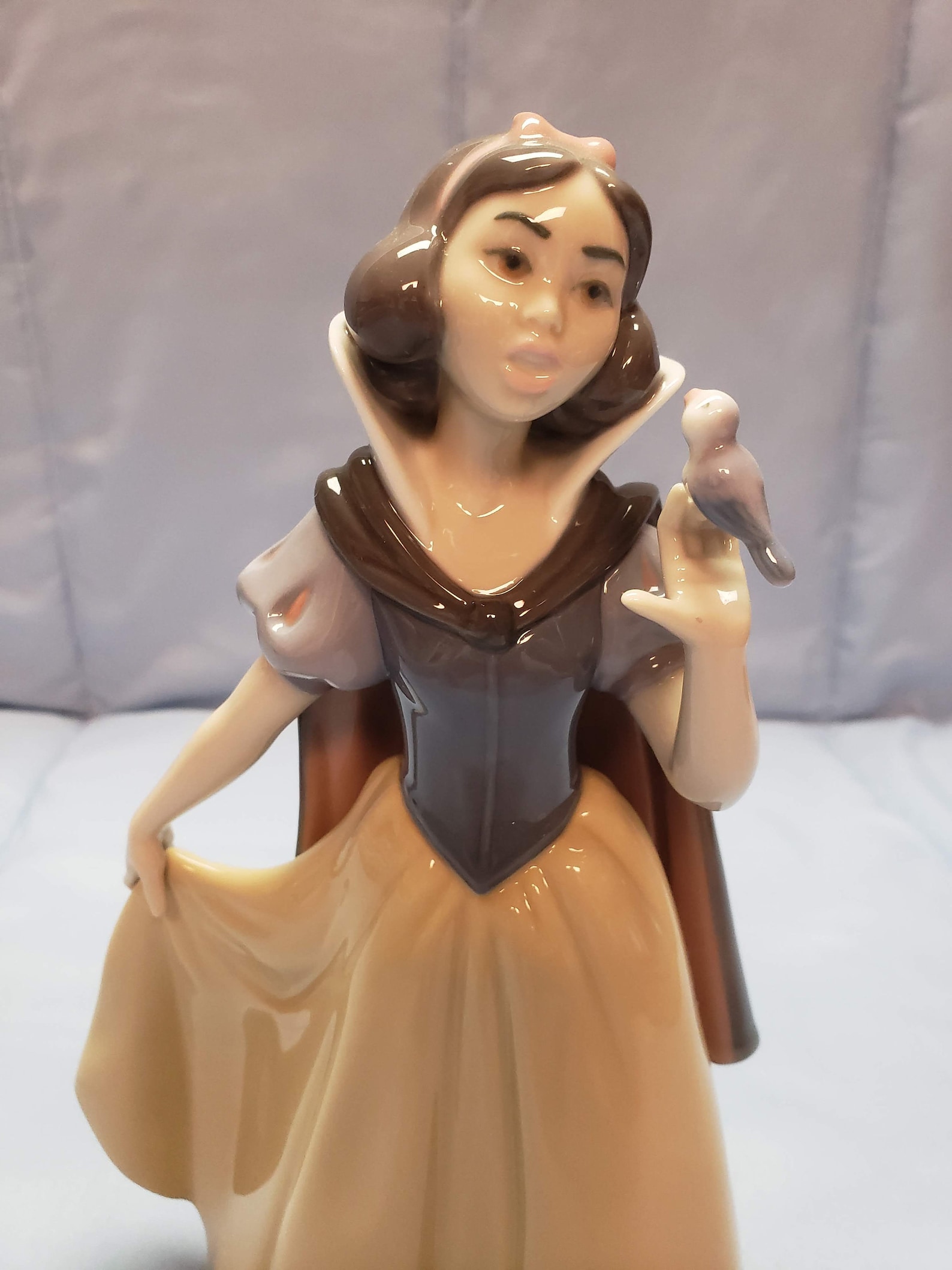 Lladro Disney Princess SNOW WHITE # 7555, Glossy Porcelain, SIGNED ...