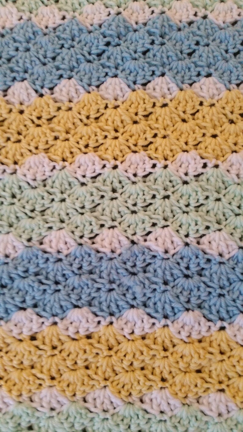 Handmade Afghan Lap Blanket Shell Pattern Pastel Yellow - Etsy