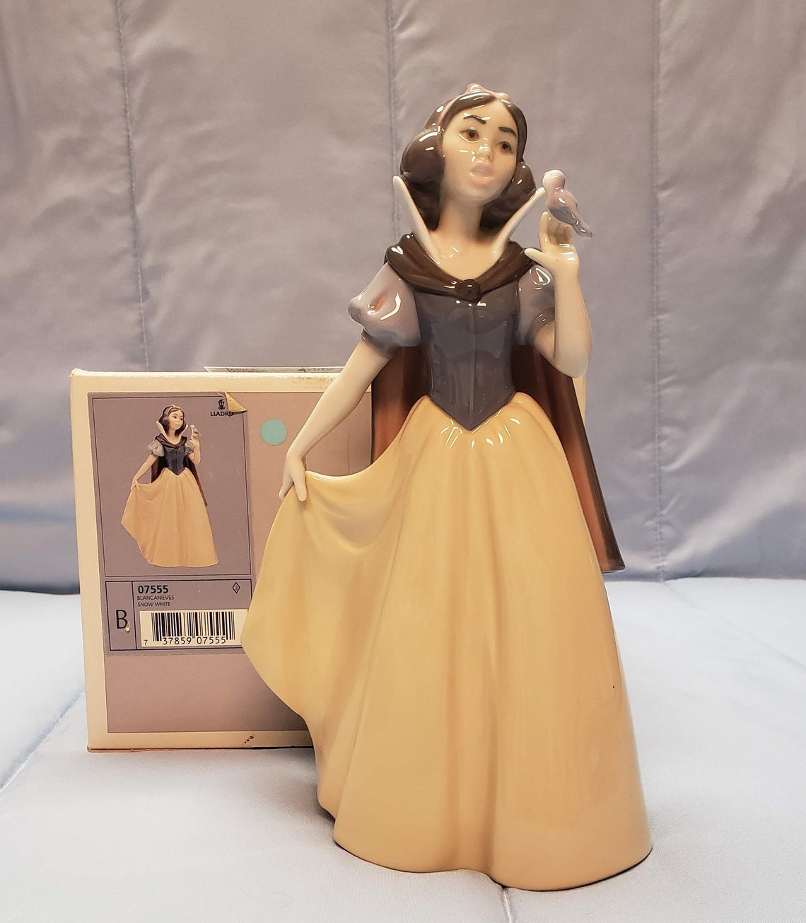 Lladro Disney Princess SNOW WHITE # 7555, Glossy Porcelain, SIGNED ...