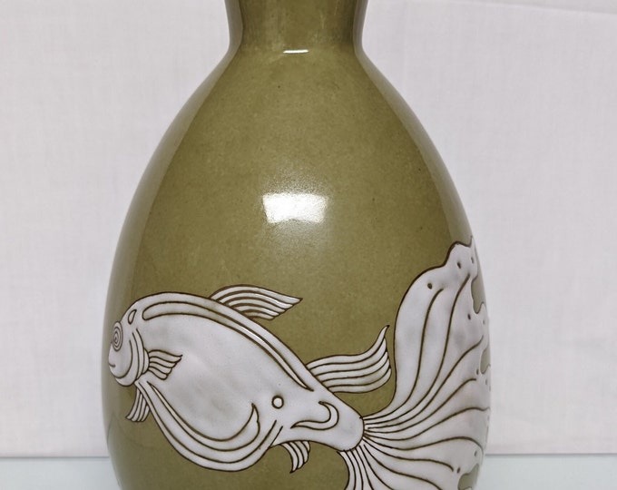 GORGEOUS Vintage Green and White KOI Fish Vase, Large, 12" Tall, 7 ...