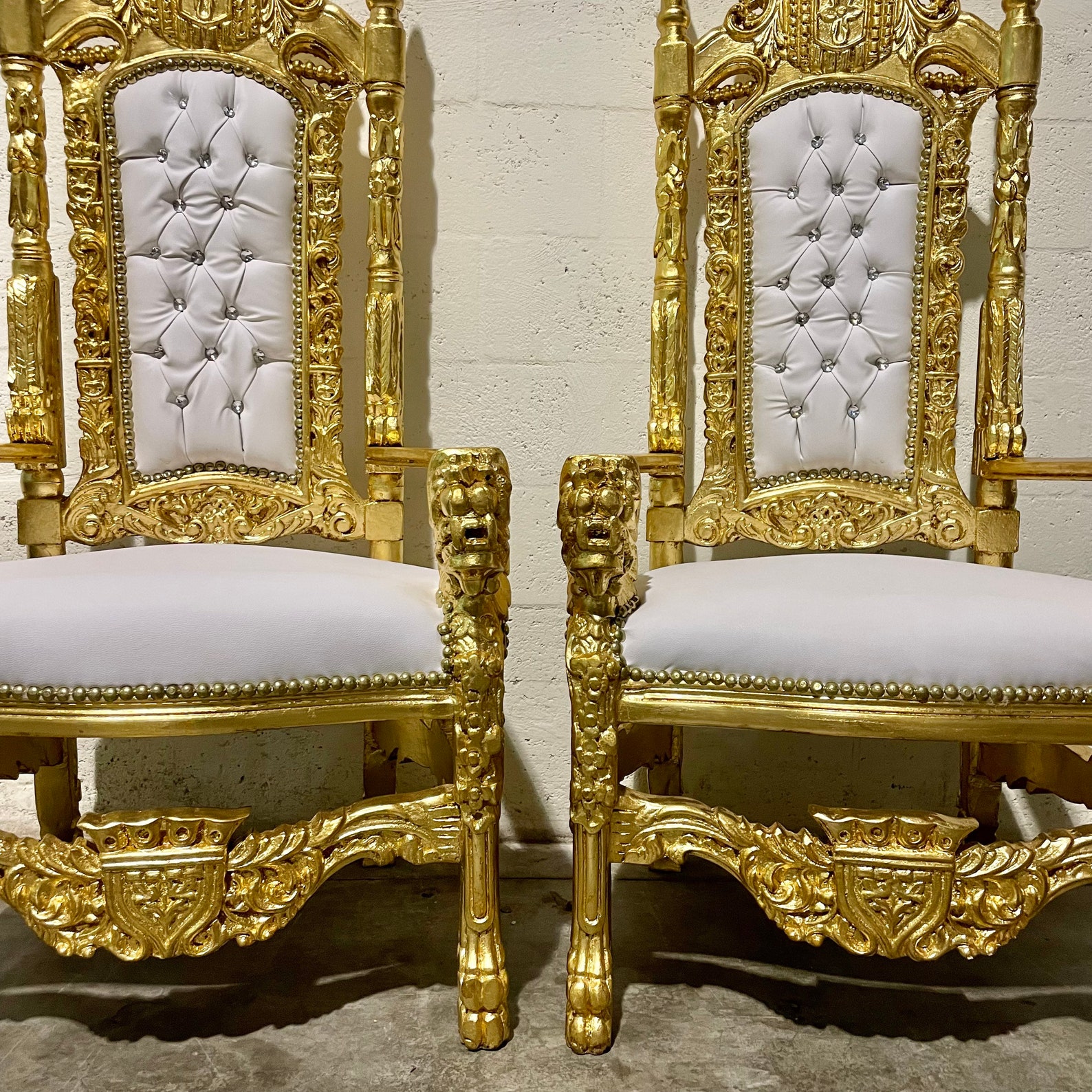1 Left in Stock Throne Chair King Chair Gold Leaf White - Etsy