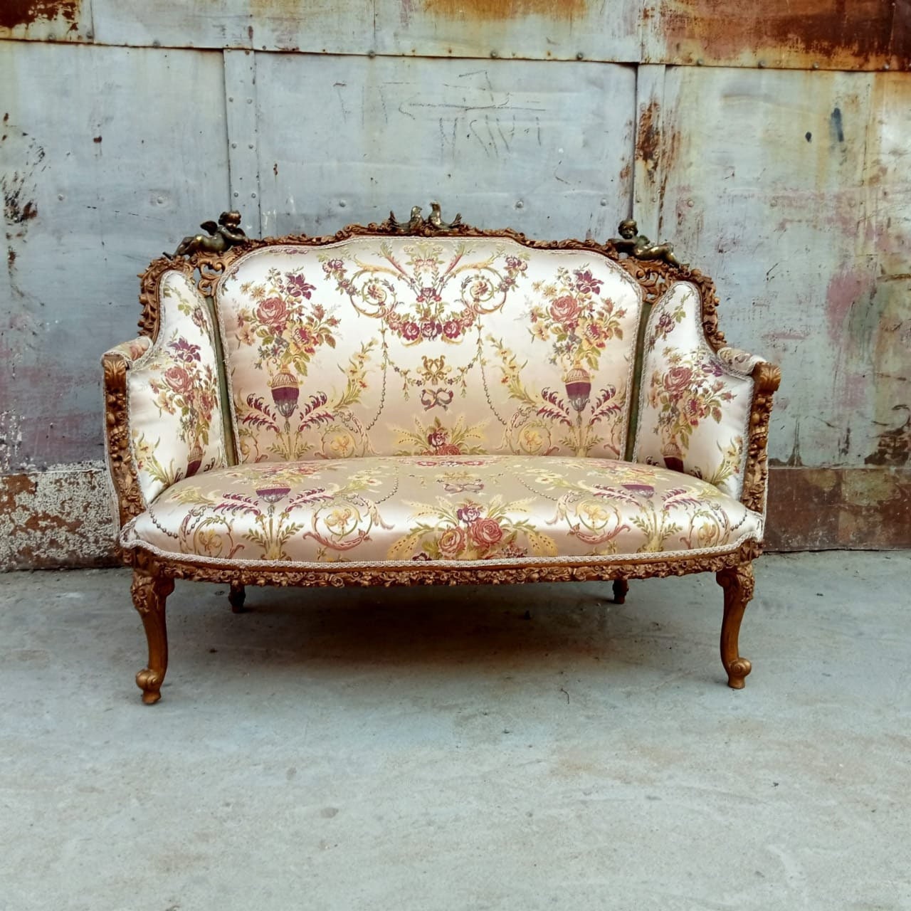 French Tufted Settee White Velvet Wedding Sofa French Tufted - Etsy