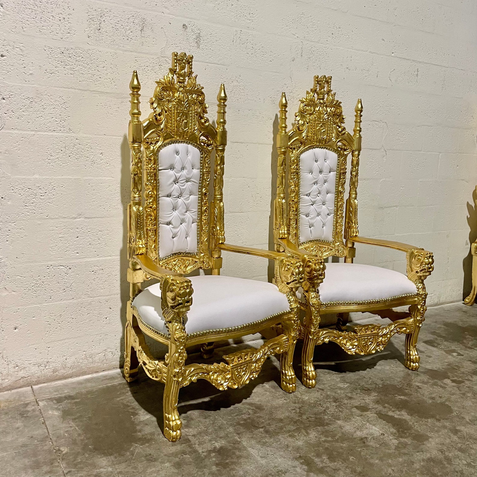 1 Left in Stock Throne Chair King Chair Gold Leaf White - Etsy