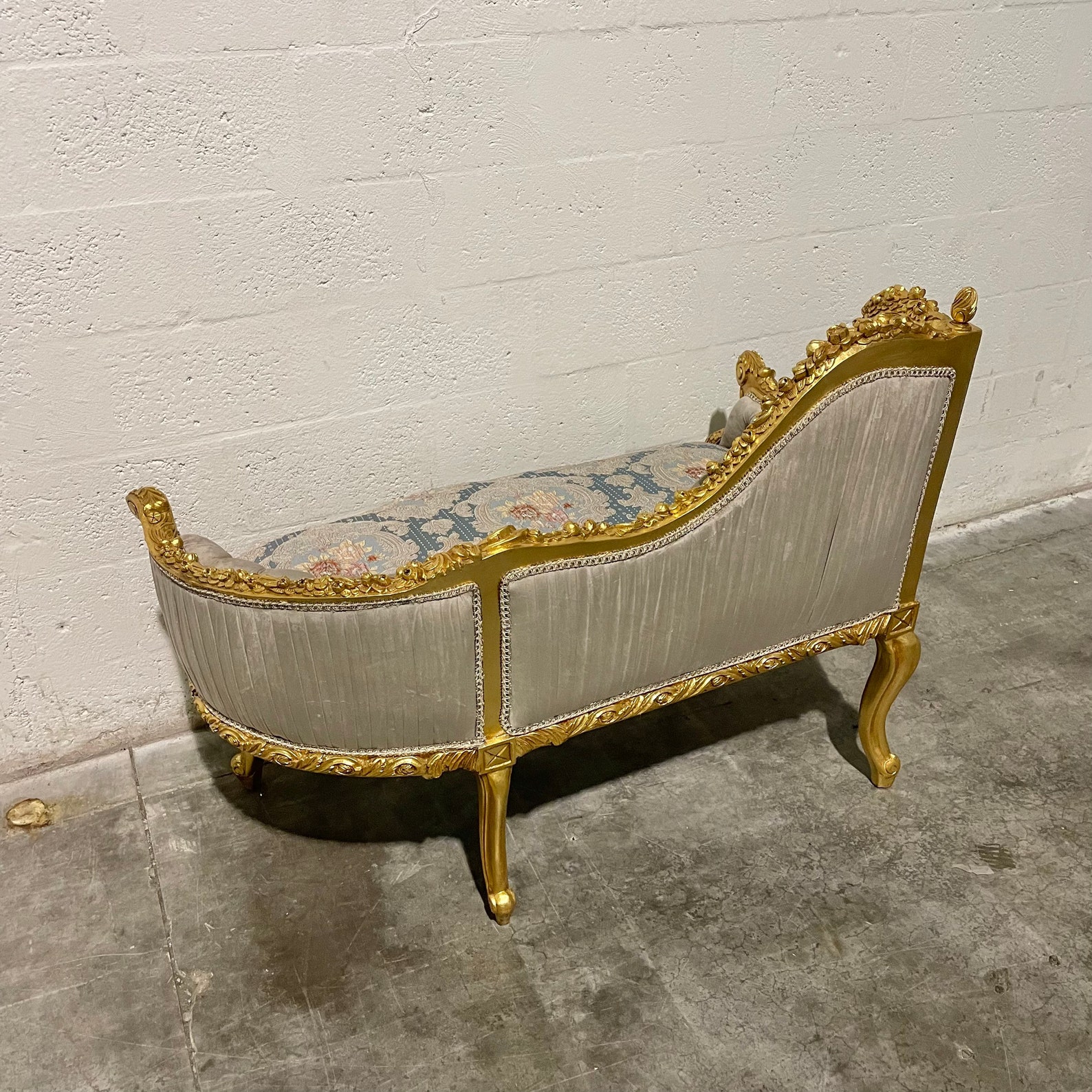 French Tufted Chair French Tufted Settee Vintage Furniture - Etsy