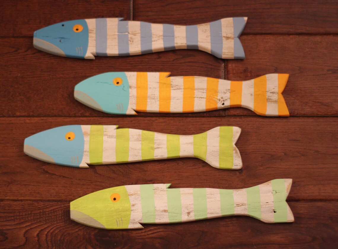 Set of 4 Wooden Fish Nautical Fish Decor Reclaimed Fish - Etsy