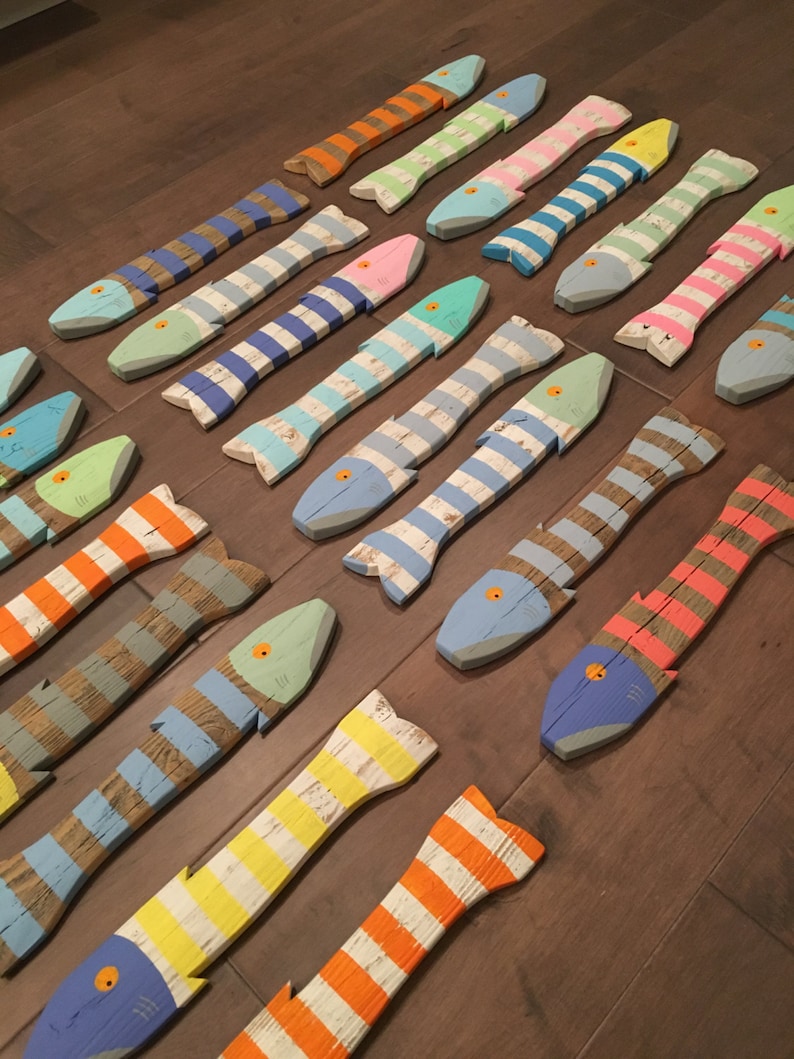 LARGE SET OF 24 - Wooden Fish Nautical Fish Decor - Reclaimed Fish ...