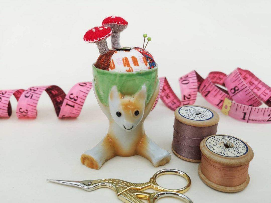 Cat Pin Cushion Made in an Upcycled Eggcup, Gift for Sewers, Quirky Pin ...