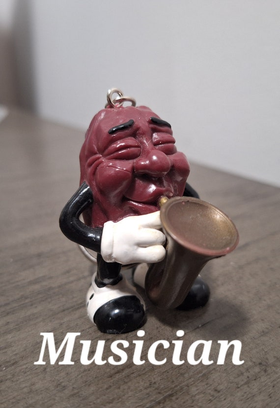 1988 Vintage California Raisin Keychains / Skateboard… - Gem