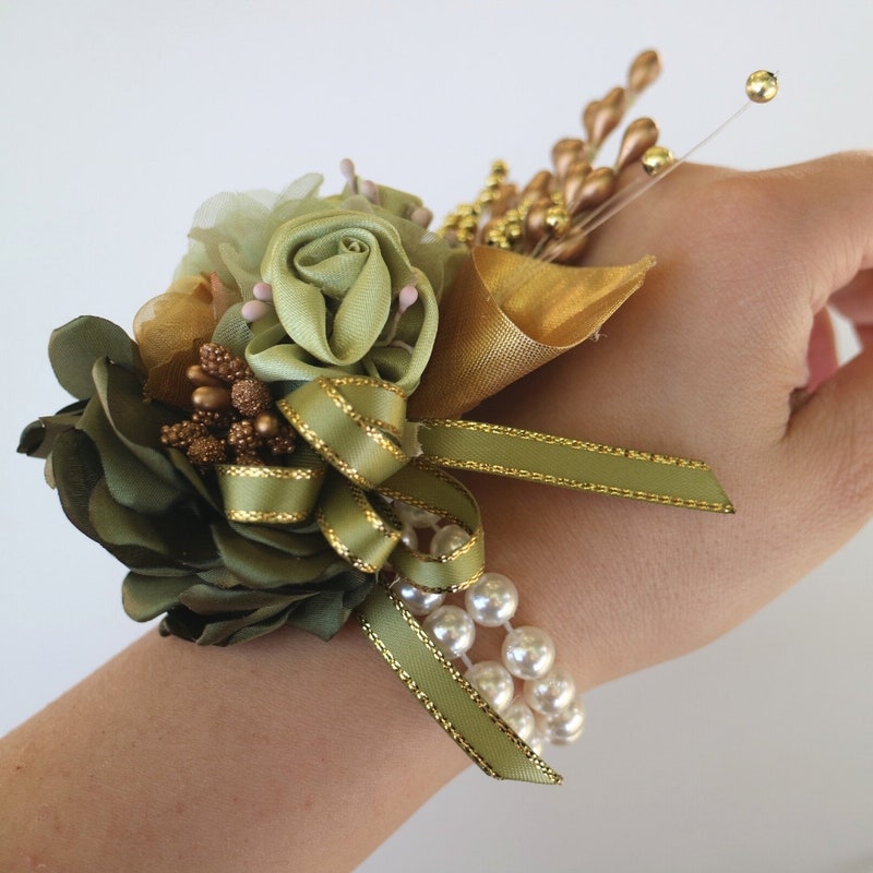Prom Corsage - Etsy