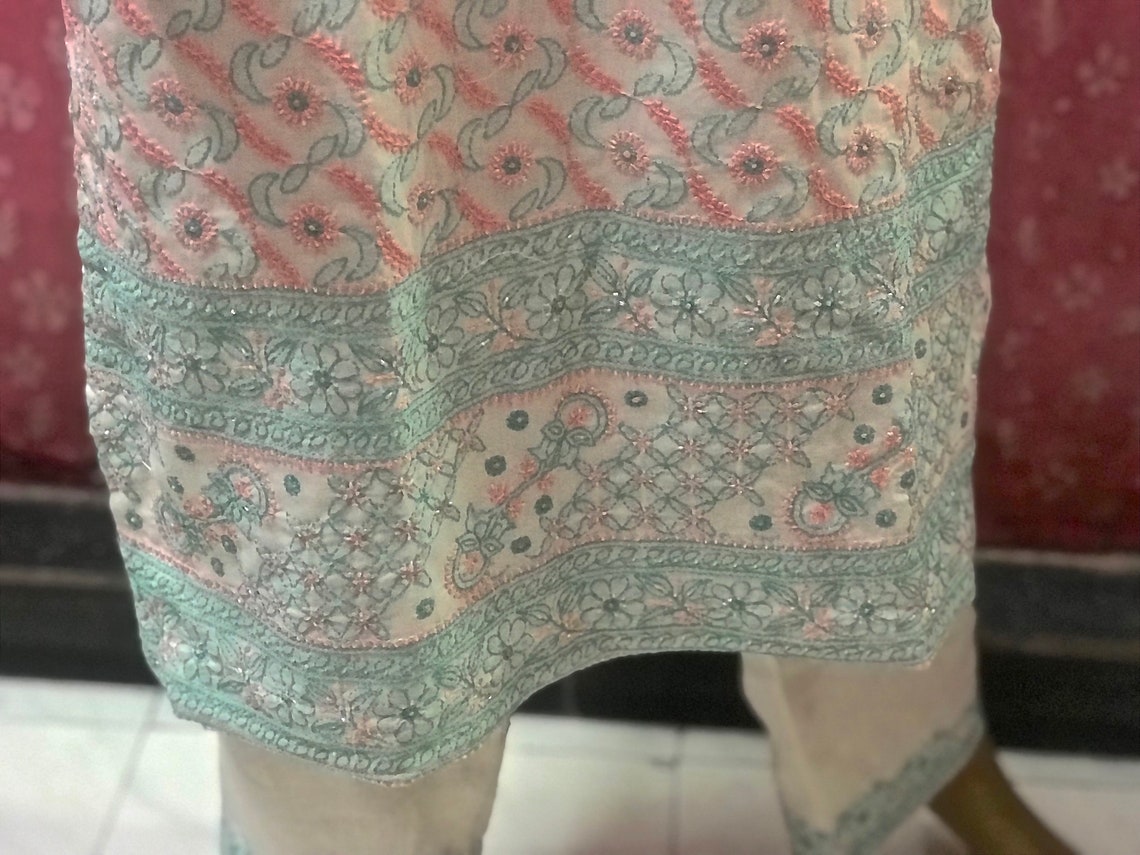 Indiachikan Exclusive Designer Lucknow Chikankari Full Set of Fine ...