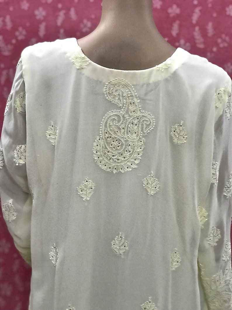 Lucknow CHIKANKARI Hand Embroidery With MUKAISH Work Indian Kurti ...
