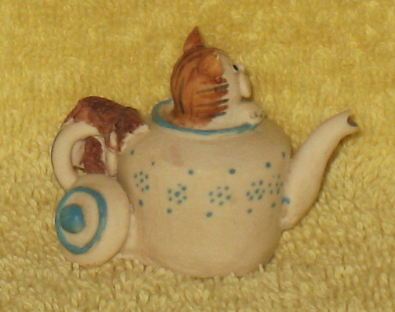 Vintage Rare Peter Fagan Cat in Tea Kettle - Etsy
