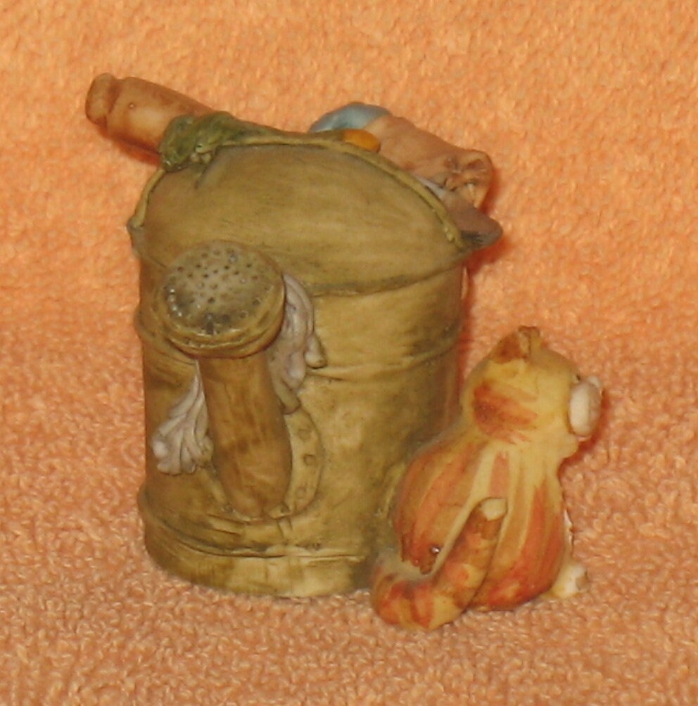 Vintage Peter Fagan Cat With Sprinkling Can - Etsy UK