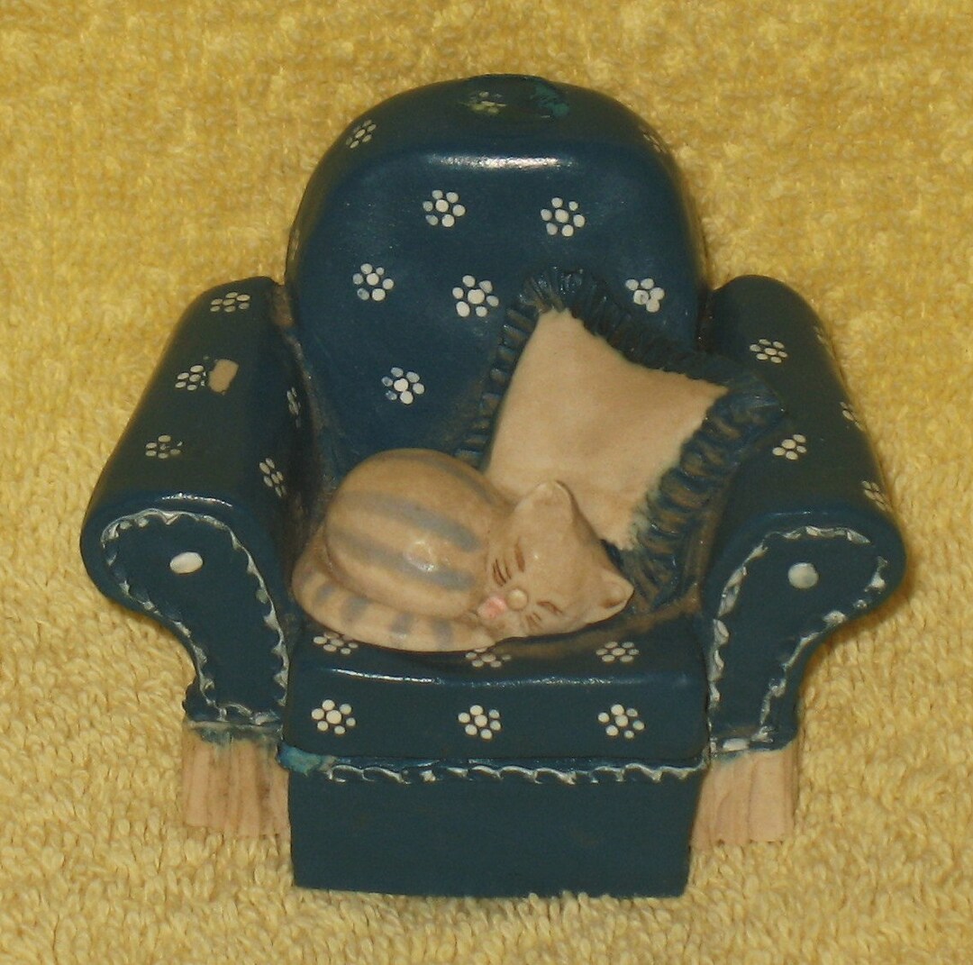 Vintage Peter Fagan Cat " Blue Chair " One Cat - Etsy