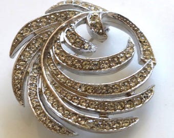 1950's WEISS Signed Marquise Round & Emerald Cut Clear Faceted Crystal ...