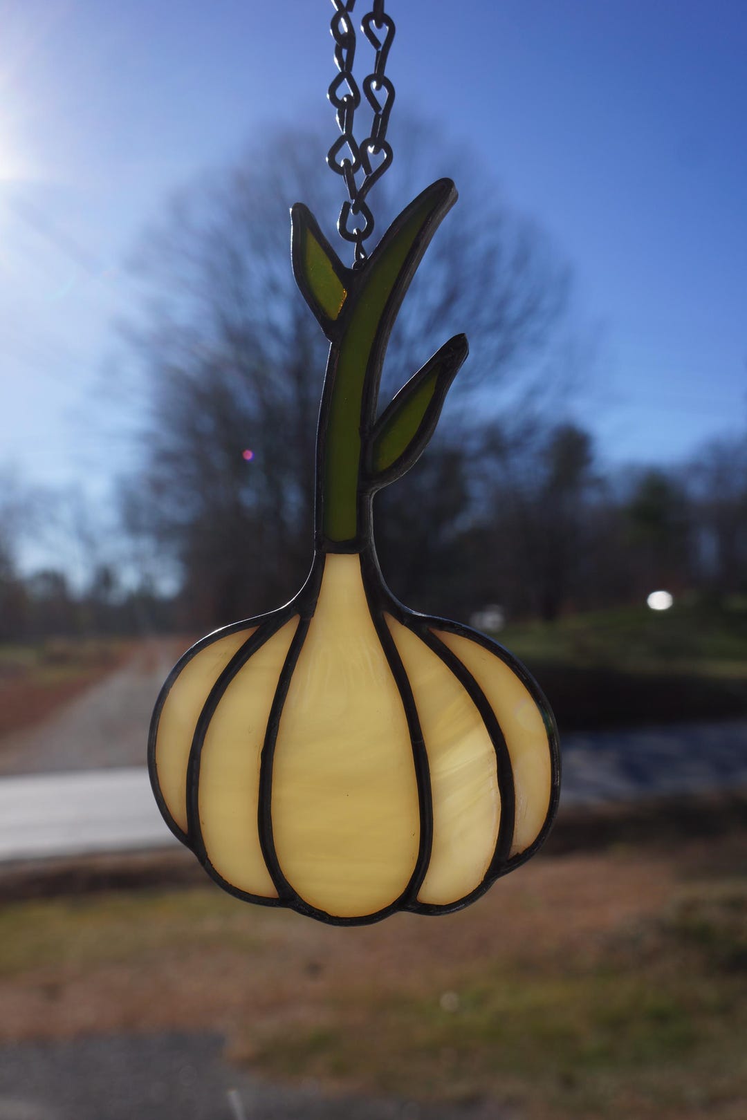 Stained Glass Suncatcher // Garlic Bulb - Etsy
