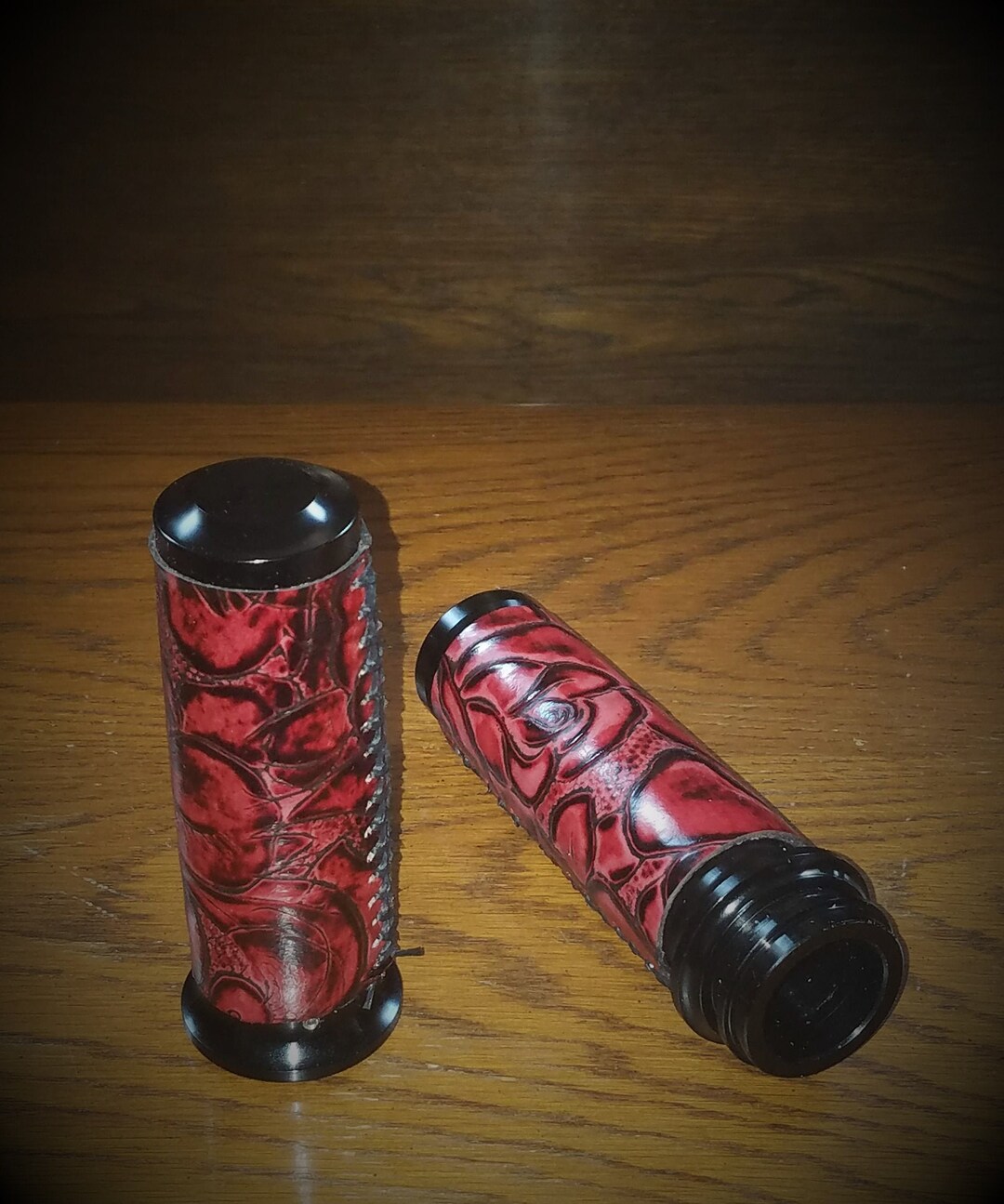 Red Rose Embossed Throttle Grips, Motorcycle Grips, Throttle Grips, Red ...
