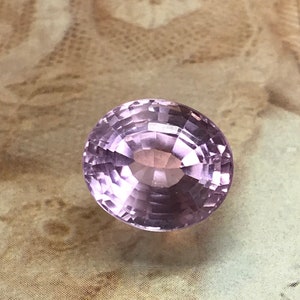 Kunzite 13x11.3mm 8.4 Carats Oval Pink Purple Spodumene Faceted Loose ...