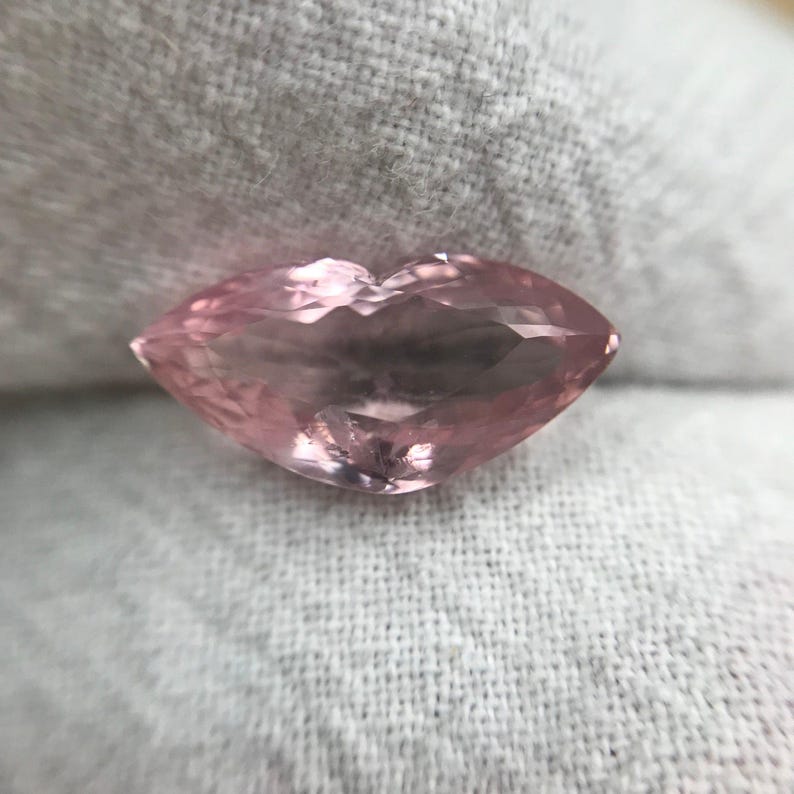 Turmalina rosa de 4,42 quilates, 15,68 x 7,93 mm, corte en forma de ...