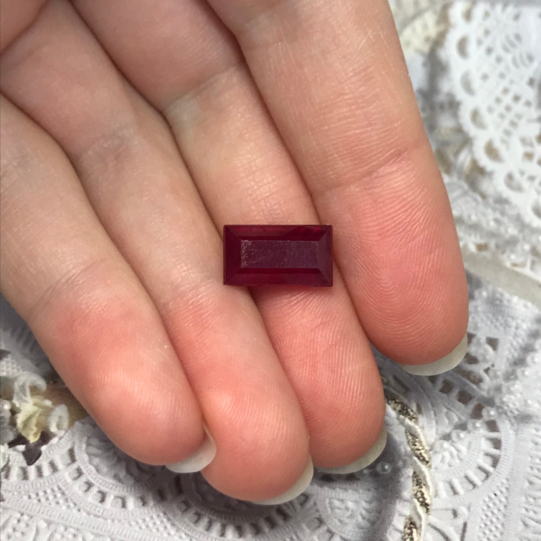 5.58 Carat Ruby Lead Filled 12.6x7mm Rectangle Cut Loose Gemstone ...