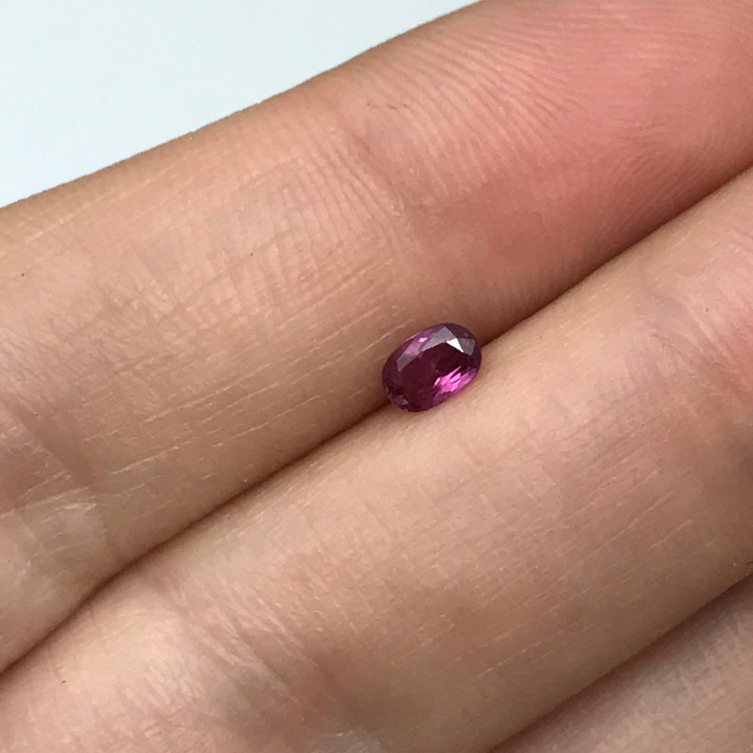 Natural Ruby 0.35 Carat 4.7x3mm Oval Cut, Heated Thai Ruby, Unmounted ...