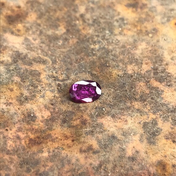 0.69 Carat Natural Ruby Rustic Shiny Flaw Loose Gemstone | Etsy