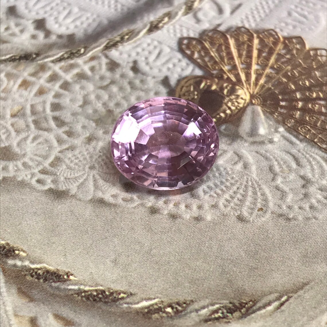 Kunzite 13x11.3mm 8.4 carats Oval Pink Purple Spodumene | Etsy