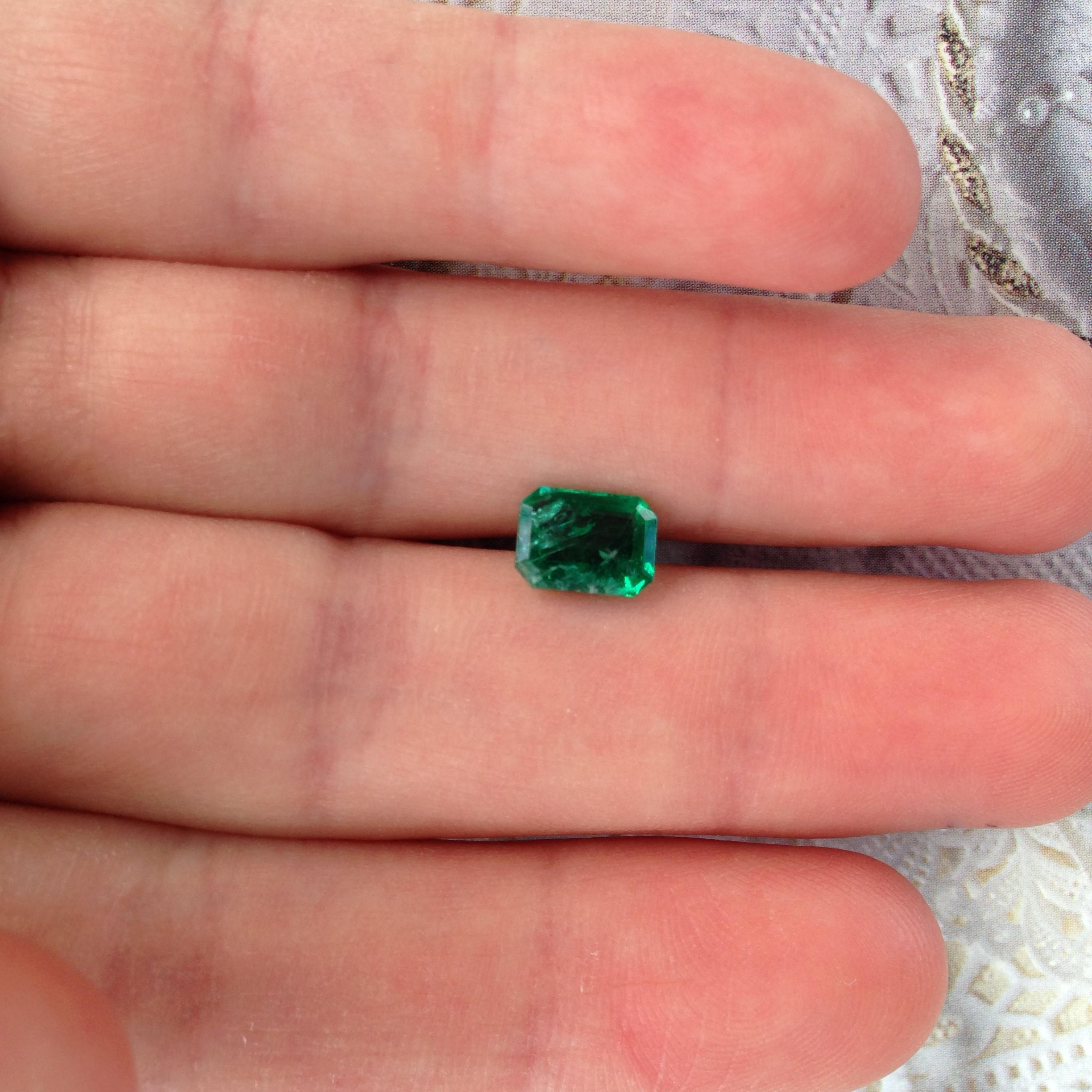 1.15 carats Natural Emerald 7.83x5.8 millimeters mm Emerald | Etsy