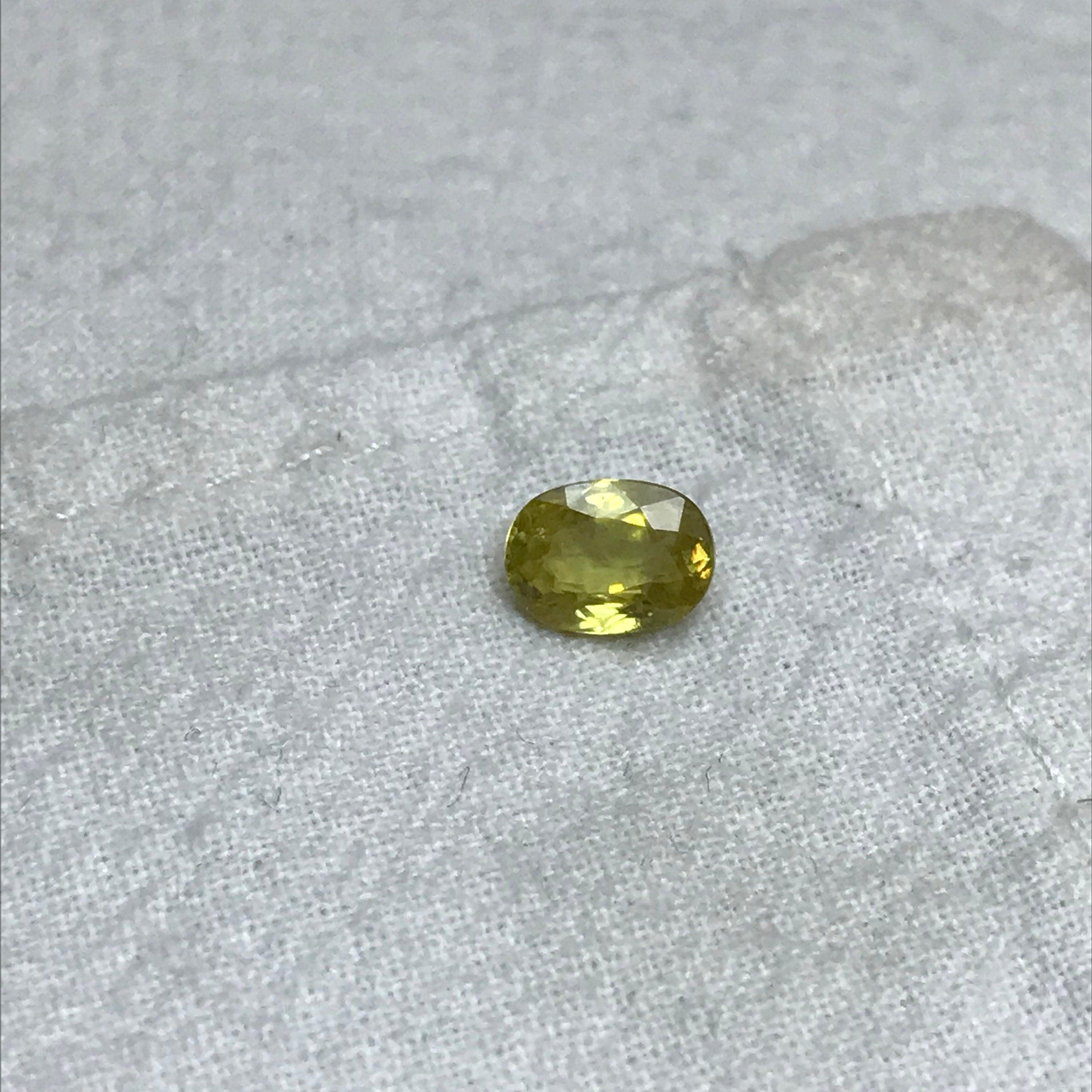 1.09 Ct. Yellow Sphene, 7.5x5.5 Oval Cut, Rainbow Fire, Natural ...