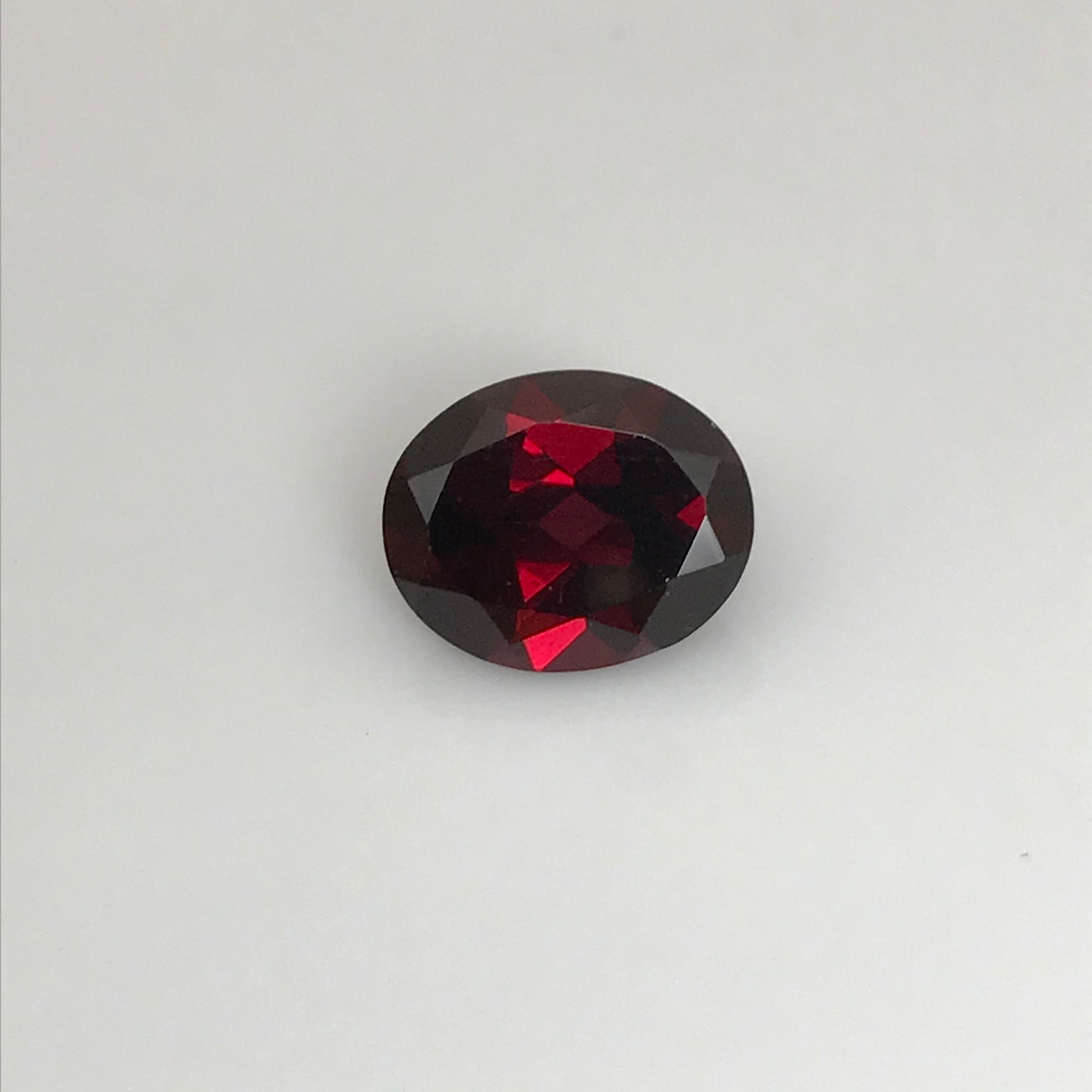 Dark Red Garnet 4.55 Carat 10.9x8.8mm Oval Cut Mozambique - Etsy UK
