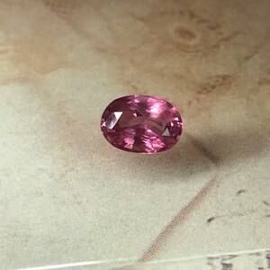 1.13ct Pink Padparadscha Sapphire 7x5mm Oval Rare Orangy Pink Purple ...