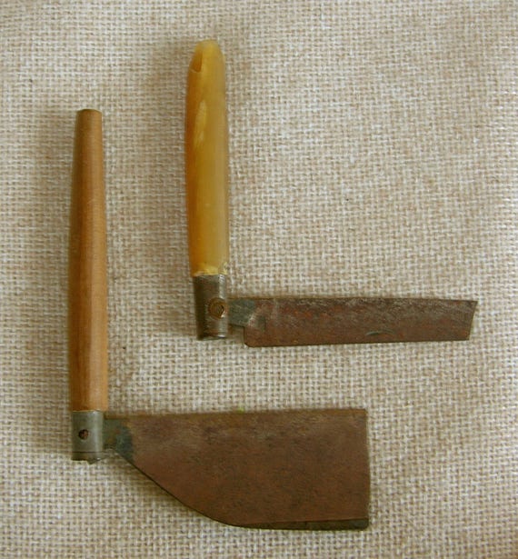 Pair of Antique Chinese Folding Shaving Razors | Etsy